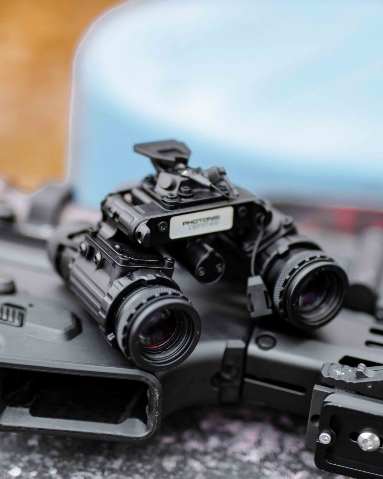 Photonis Binocular Night Vision Device - Arkayne