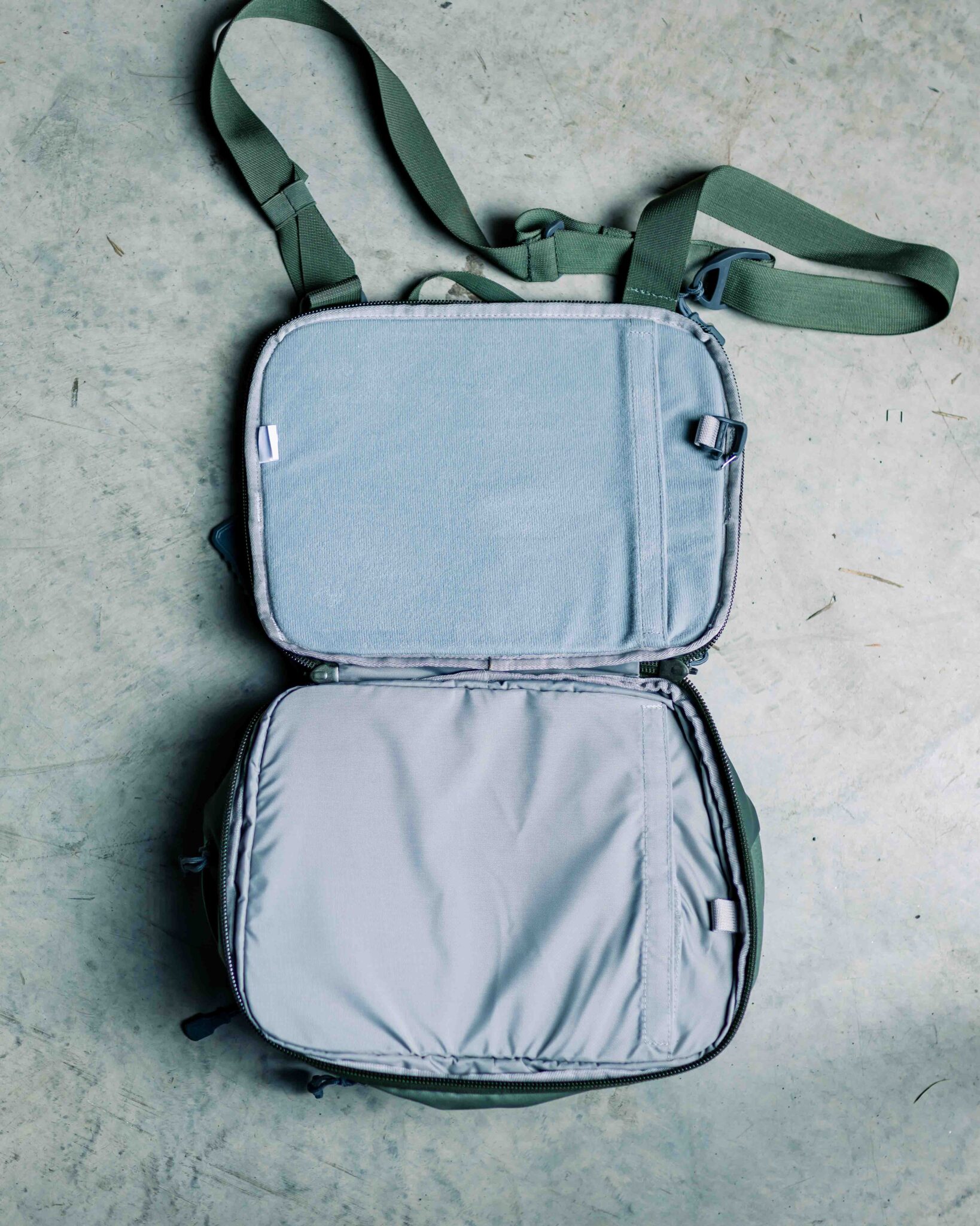 Vertx Navigator Sling Bag - Arkayne